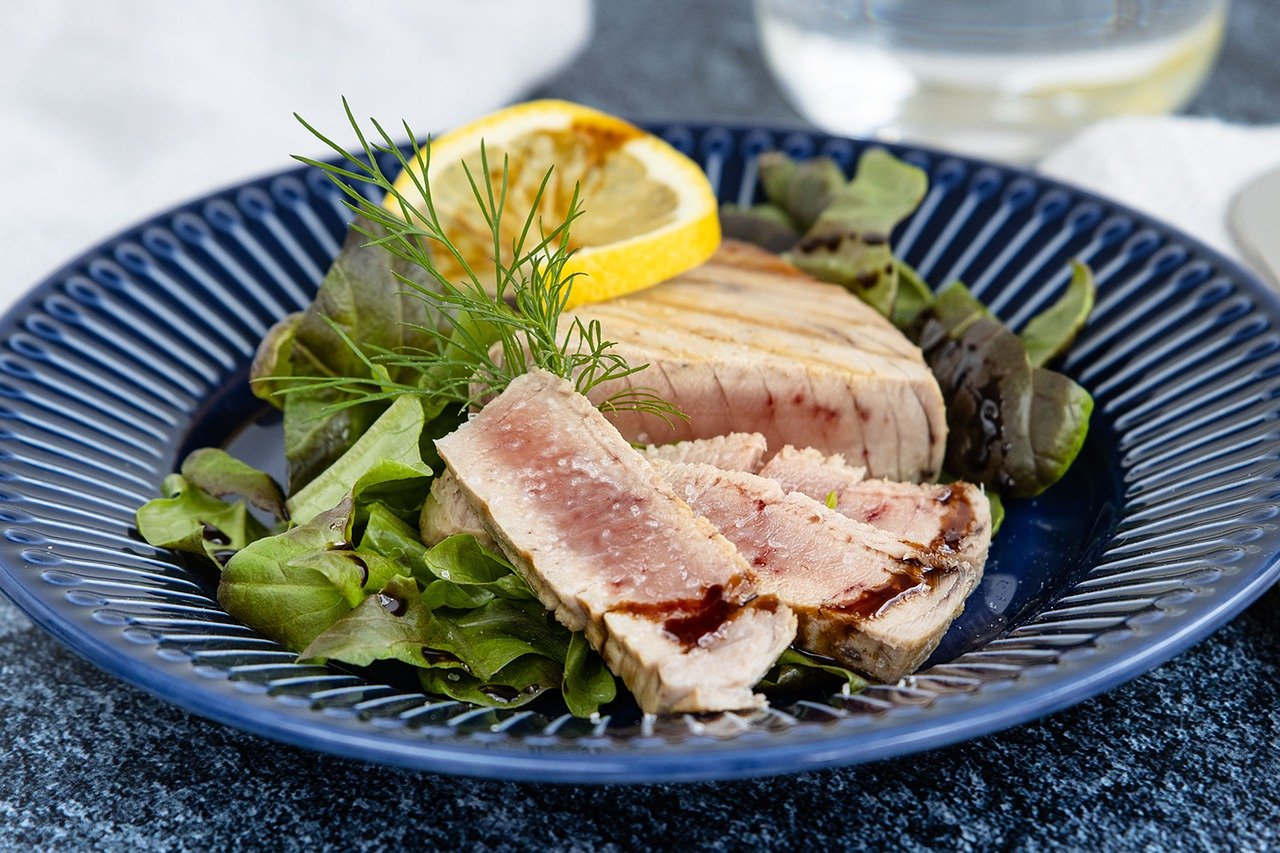 Spanish-inspired tuna with orange and anchovies - My Costa del Sol ...